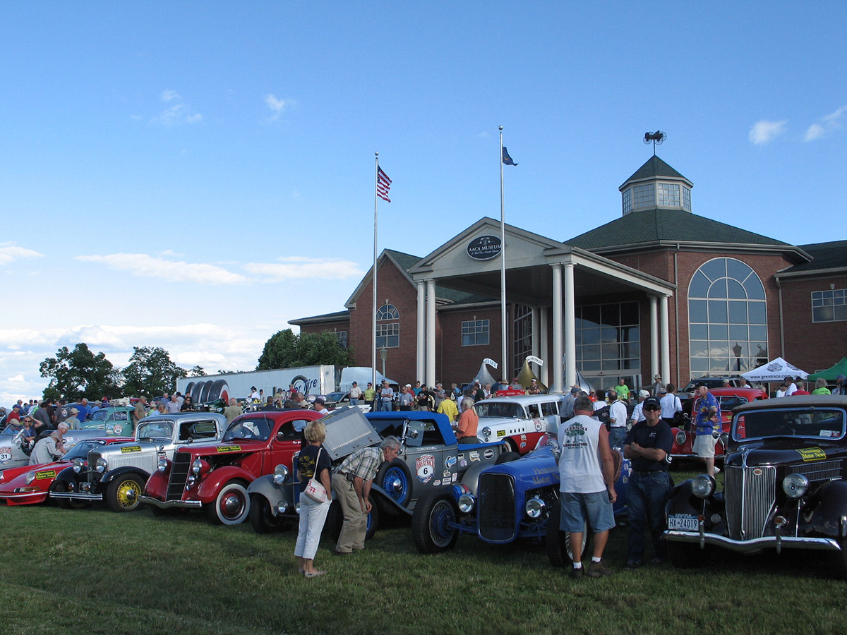 Bill Smith Memorial Car Show - AACA Museum